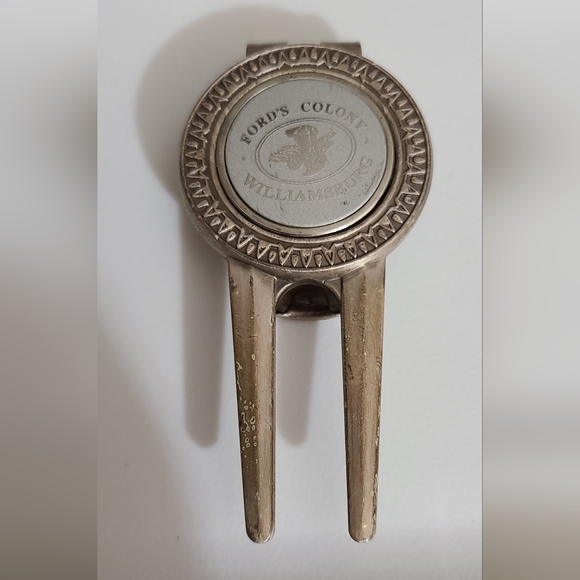 eisinger smith | Accessories | Vintage Golf Money Clip Divot Tool ...